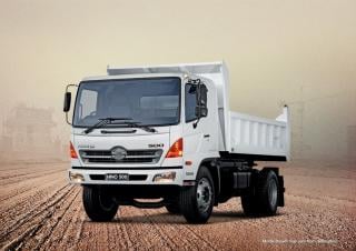 Hino 500 1326 Tipper (2022 - 2025) Truck Specs & Dimensions | LECTURA Specs