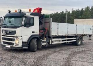 Volvo Trucks FM11.330 4x2 Rigid (2022 - 2025) Truck Specs & Dimensions ...