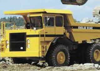 Euclid R 32 Specifications & Technical Data (1988-1999) | LECTURA Specs