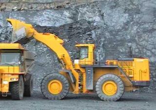 Komatsu WA700-1 Wheel Loader Specs & Dimensions (1991 - 1997) | LECTURA ...