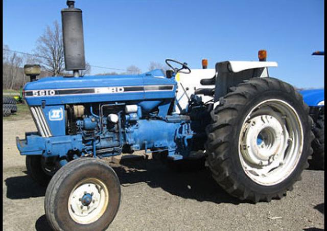 Ford-NH 5610 Mark III 2WD Tractor Specs & Dimensions (1988 - 1991 ...