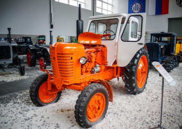Belarus MTZ-50 2WD Tractor Specs & Dimensions (1962 - 1985) | LECTURA Specs