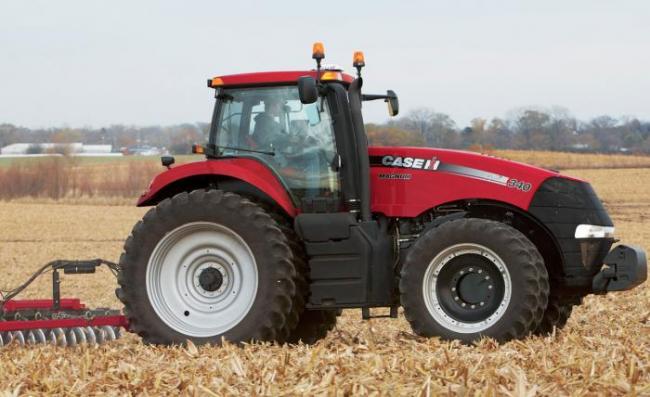 Case IH Magnum 235 EP Basis 4WD Tractor Specs (2013 - 2015) | LECTURA Specs