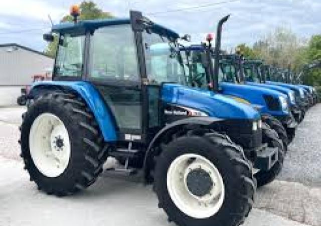 Ford-NH 7635 A 4WD Tractor Specs (1997 - 1998) | LECTURA Specs