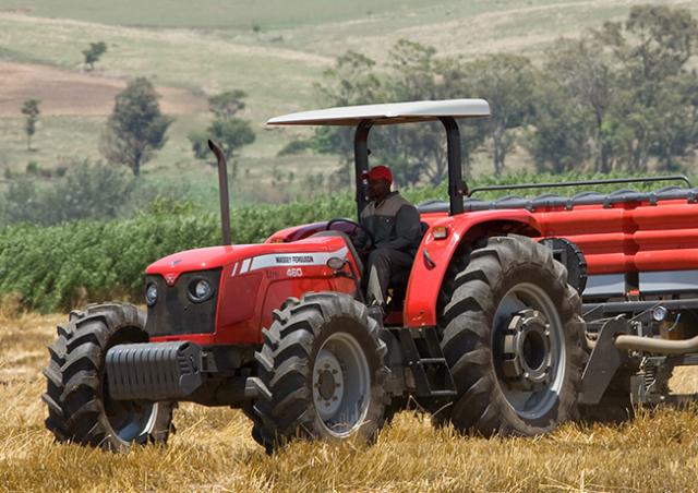 Massey Ferguson MF 460 Xtra 4WD Tractor Specs & Dimensions (2018 - 2022 ...