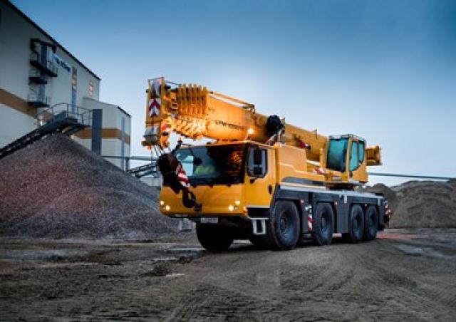 Liebherr LTM 1090-4.2 crane - load chart, specs & dimensions (2018 ...