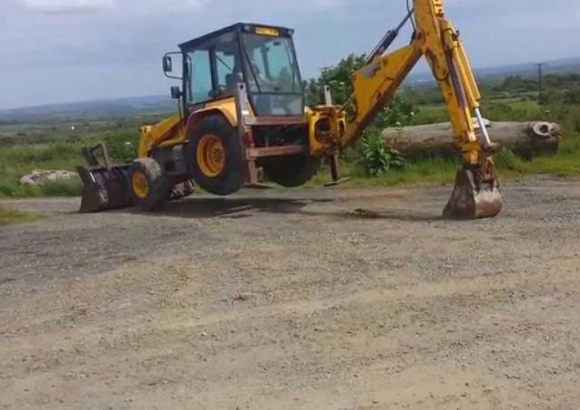 MF Industrial MF 750 Backhoe Loader Specs & Dimensions (1992 - 1998 ...