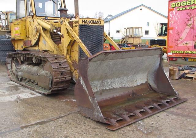 Hanomag D 700 D S LGP Specifications & Technical Data (1987-1994 ...