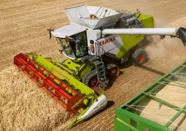 Claas Trion 530 TerraTrac Specifications & Technical Data (2022-2025 ...