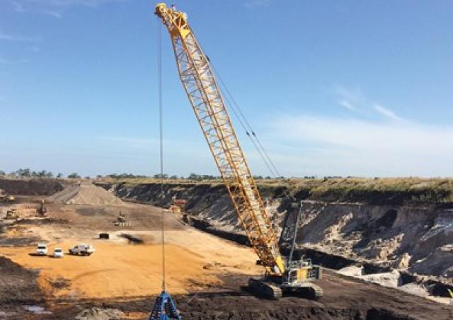 Liebherr HS 895 HD crane - load chart, specs (2006 - 2021) | LECTURA Specs