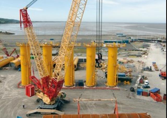 Liebherr LR 11350 crane - load chart, specs (2005 - 2025) | LECTURA Specs