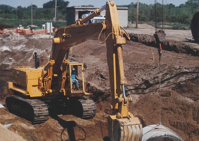 Caterpillar 245 excavator specs (1982 - 2025) | Diggers | LECTURA Specs