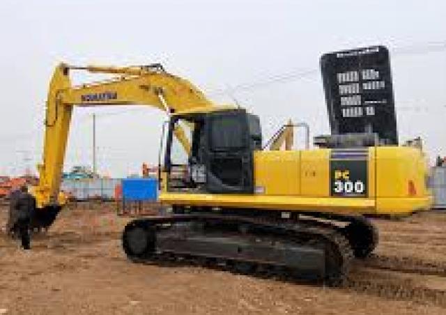 Komatsu PC300 excavator specs (1985 - 1992) | Diggers | LECTURA Specs