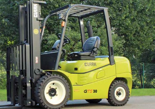 Clark GTS 33 D diesel forklift specs & dimensions (2015 - 2022) | Lift ...