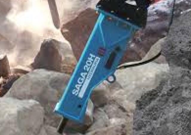 MSB SAGA 2000 Specifications & Technical Data (1999-2006) | LECTURA Specs