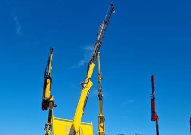 Effer 38 3S Specifications & Technical Data (1999-2002) | LECTURA Specs