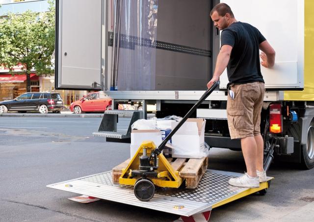 MBB Palfinger MBB C 1000 SPR Specifications & Technical Data (2017-2024 ...