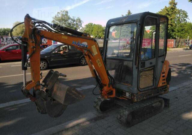 Hanix H 15 B excavator specs (1997 - 2000) | Diggers | LECTURA Specs