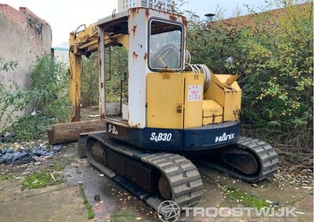 Hanix S&B 30 excavator specs (1988 - 1993) | Diggers | LECTURA Specs