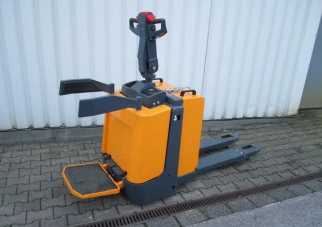 Jungheinrich ERE 220 pallet jacks specs & dimensions (2004 - 2006 ...