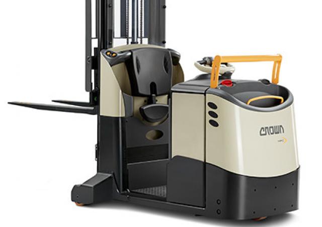 Crown MPC 3040 1.2 Stand up rider pallet stacker specs & dimensions ...