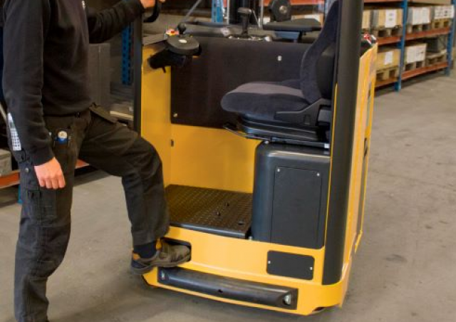 Actil Warehouse Trucks SW 1600 Sit down rider pallet stacker specs ...