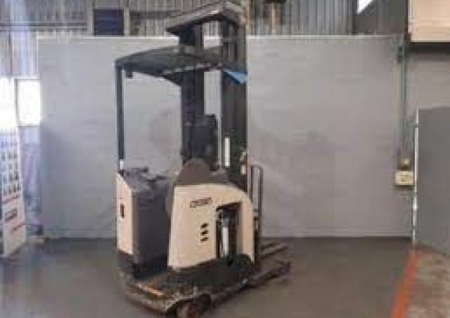 Crown RR 5725 1.6 reach truck specs (2009 - 2025) | LECTURA Specs