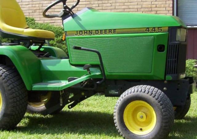 John Deere 445 Lawn Tractor (1992 - 2001) Specifications | LECTURA Specs