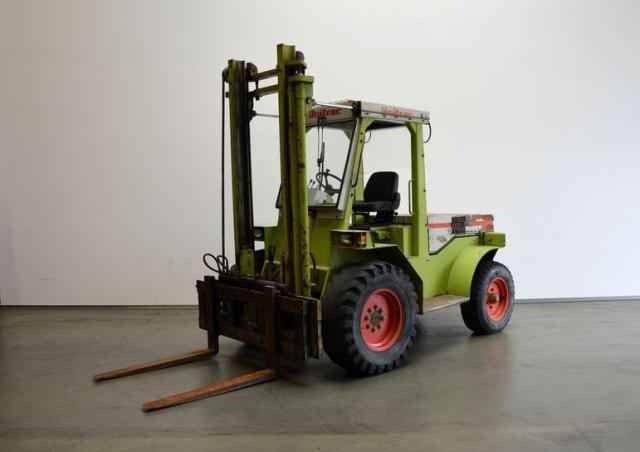Unitrac ST 40 H rough terrain forklift specs (1991 - 1998) | LECTURA Specs