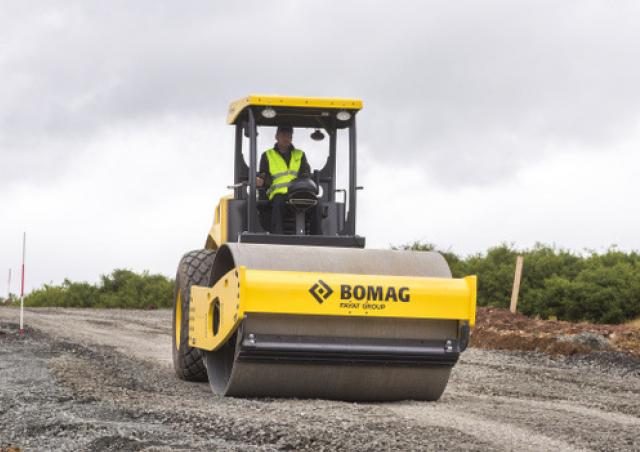 Bomag BW 211 D-5 Specifications & Technical Data (2015-2025) | LECTURA ...