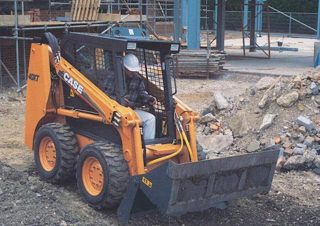 Case 70XT Skid Steer Specs (2001 - 2025) | LECTURA Specs