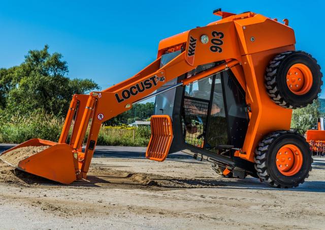Locust 903 Skid Steer Specs (2019 - 2024) | LECTURA Specs