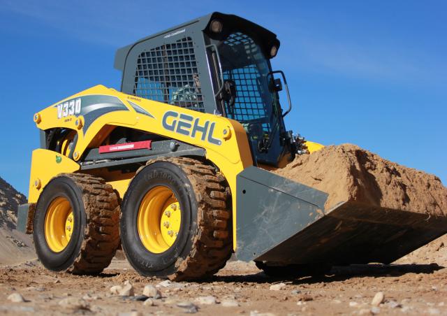 Gehl SL 7810 DXT Dual Skid Steer Specs & Dimensions (2007 - 2011 ...