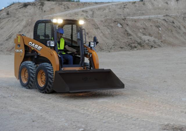 Case SR175 Skid Steer Specs (2016 - 2025) | LECTURA Specs