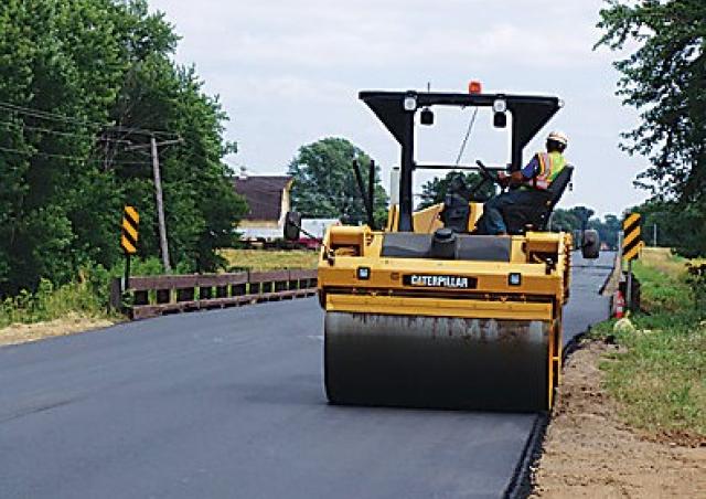 Caterpillar CB64B Specifications & Technical Data (2015-2025) | LECTURA ...