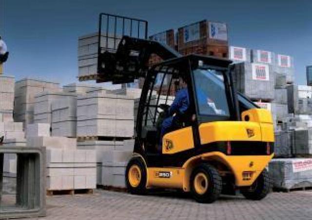 JCB TLT25D telehandler specs (2017 - 2020) | LECTURA Specs