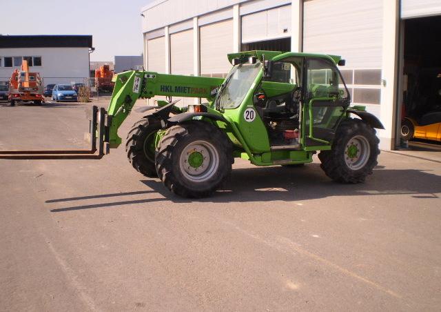 Merlo Panoramic P 32.6 L Plus telehandler specs & dimensions (2007 ...
