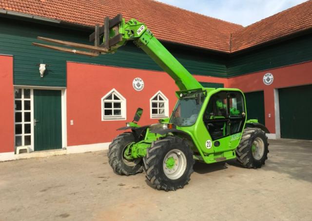 Merlo Panoramic P 32.6 Plus telehandler specs (2007 - 2009) | LECTURA Specs