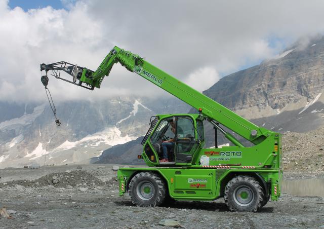 Merlo Roto 45.21 MCSS rotating telehandler specs & dimensions (2016 ...