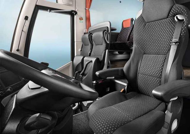 Setra S 515 HD (2019 - 2025) Bus Specs | LECTURA Specs