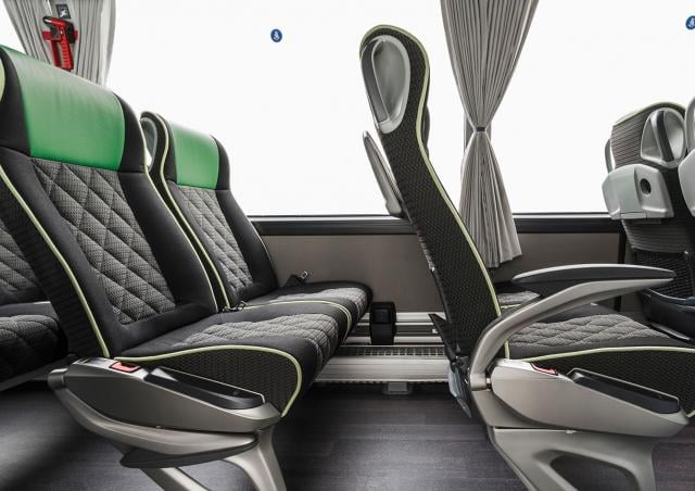 Mercedes-Benz Tourismo (2019 - 2025) Bus Specs & Dimensions | LECTURA Specs