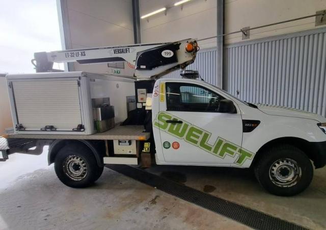 Versalift ET-32-LFXS Specs (2011 - 2017) | Truck Mounted Telescopic Boom Lifts | LECTURA Specs