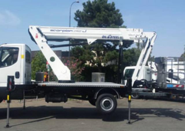 Oil & Steel Scorpion 2112J Specs & Dimensions (2019 - 2025) | Truck ...