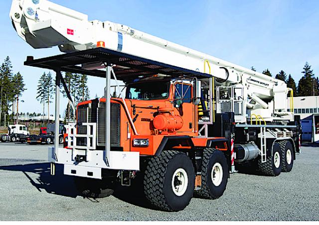 Bronto Skylift SI219HDT-C Specs (2017 - 2024) | Truck Mounted ...