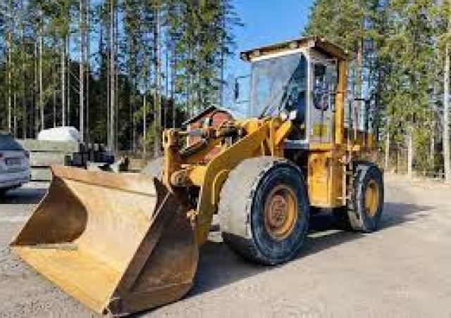 Hyundai HL 17 Wheel Loader Specs (1997 - 1998) | LECTURA Specs