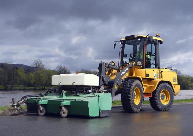 Volvo L30 Wheel Loader Specs (2024 - 2025) | LECTURA Specs