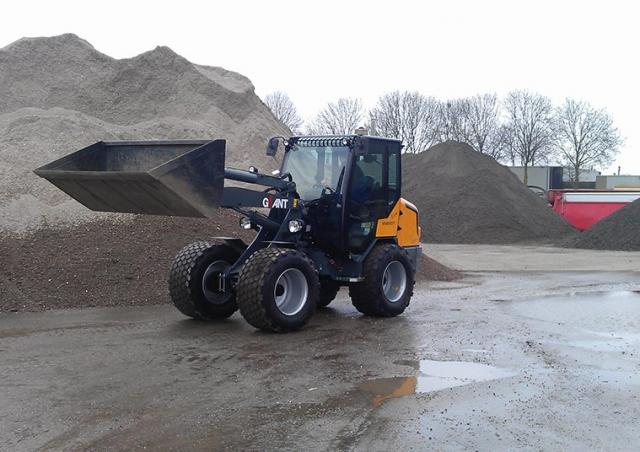 Giant V 5003 X-TRA HD Wheel Loader Specs & Dimensions (2012 - 2019 ...