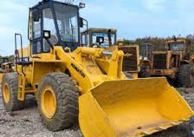 Komatsu WA 300 Wheel Loader Specs (1992 - 1999) | LECTURA Specs