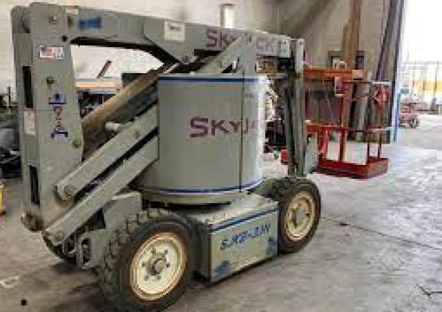Skyjack SJKB 33 N Specs & Dimensions (1995 - 2000) | Wheeled ...