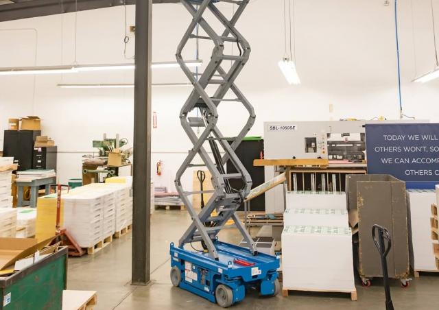 Genie GS-1932m E-Drive Specs (2021 - 2024) | Wheeled scissor lifts ...